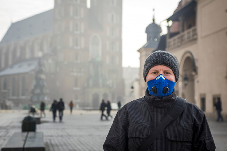 Alarm smogowy w Krakowie. W poniedziałek sytuacja niewiele się poprawi ... Alarm smogowy w Krakowie. W poniedziałek sytuacja niewiele się poprawi ...