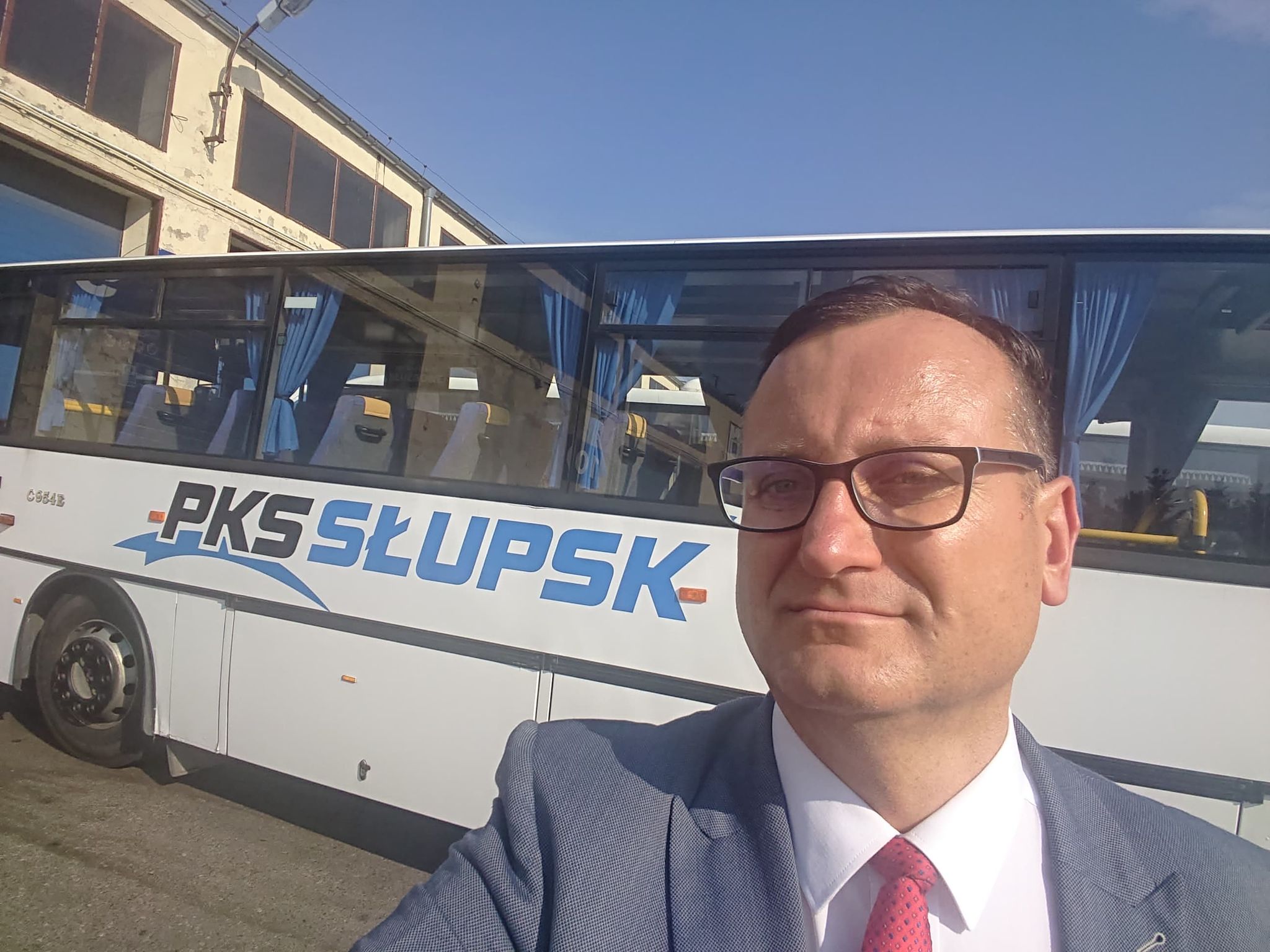 Jak ratować komunikację na wsi. Czarno na białym o konkretnych sposobach