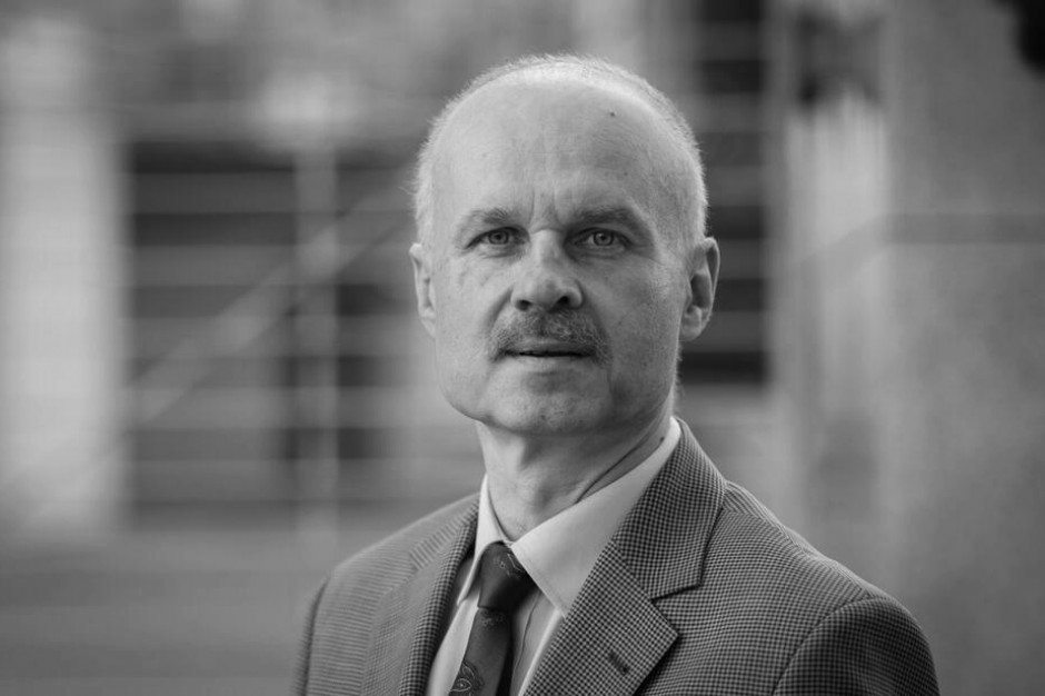 Zmarł prof. Waldemar Paruch - były szef Centrum Analiz Strategicznych