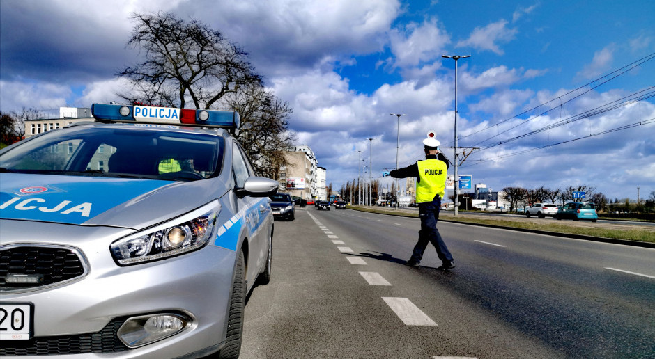 Odbieranie "prawka" jak kukułcze jajo. Starostowie oczekują działań