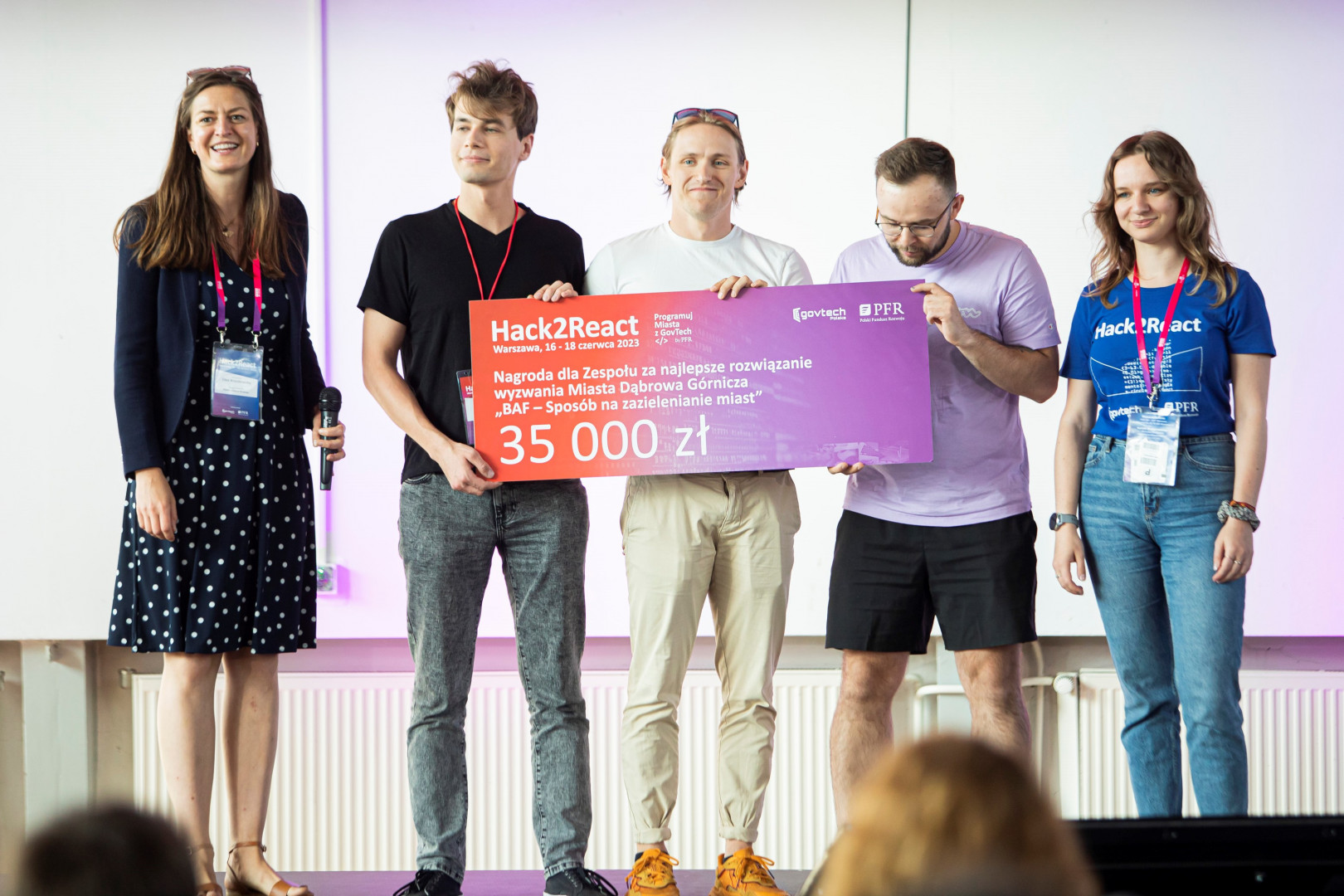 Innowacyjne rozwiązania dla miast: poznaj zwycięzców Hack2React w ramach Programuj Miasta z ...