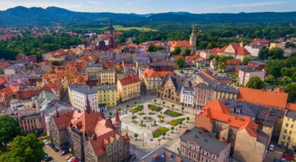 Pod Wałbrzychem spoczywa pruski minister, który wymyślił matury