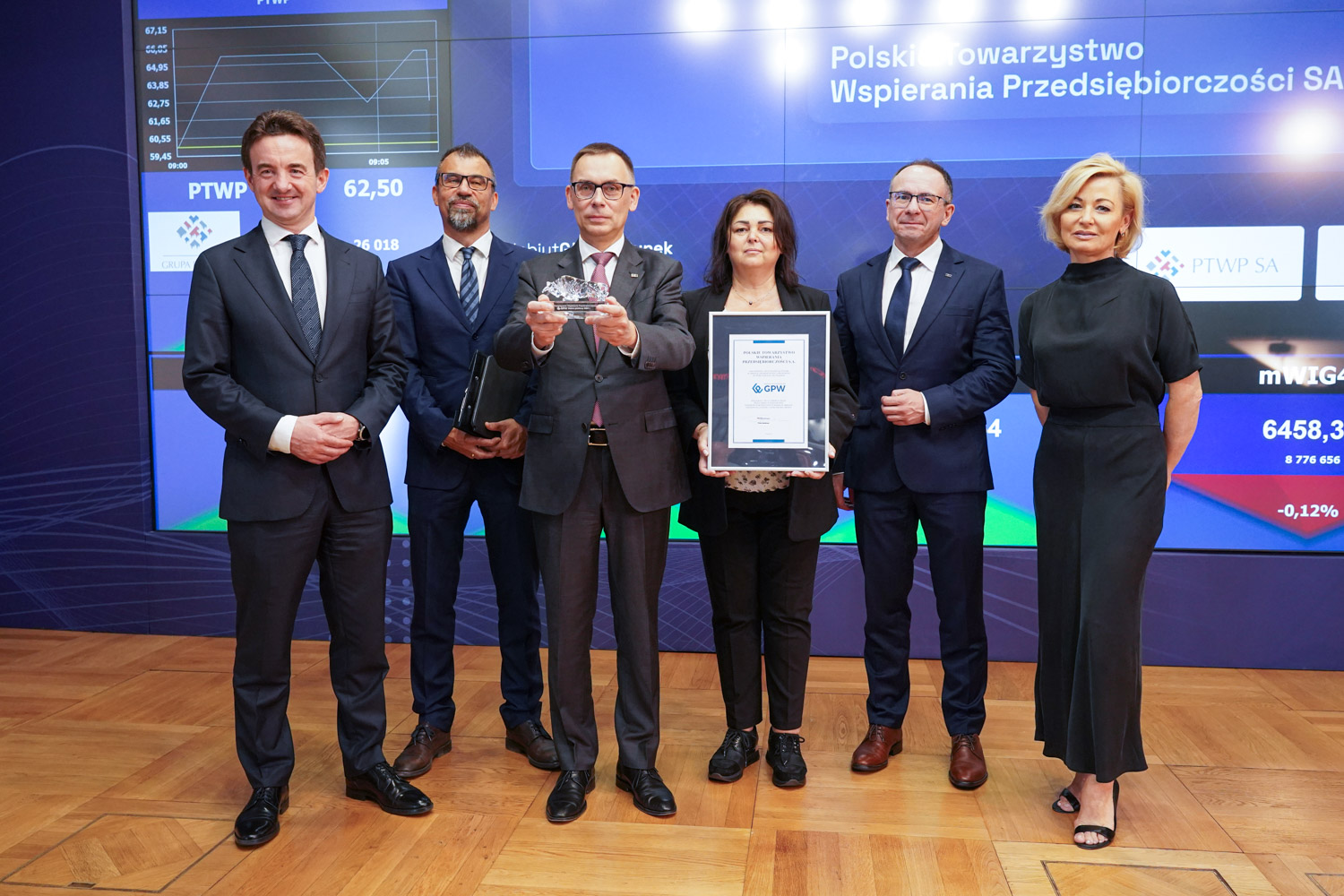 PTWP SA już na głównym rynku GPW. Imponujące wzrosty na otwarciu notowań