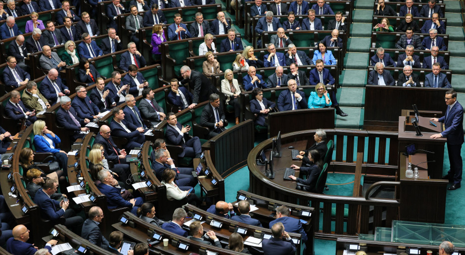 Wyjście Polski z UE po dwóch referendach. Projekt przepisów w Sejmie