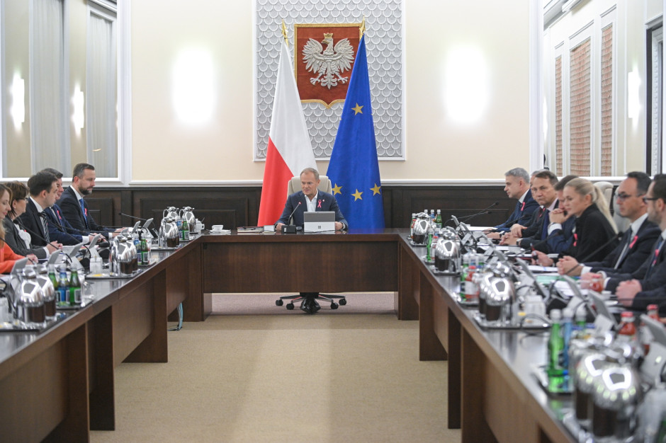 4806 zł brutto od 1 stycznia 2026 r. Koniec dyskusji w sprawie ...