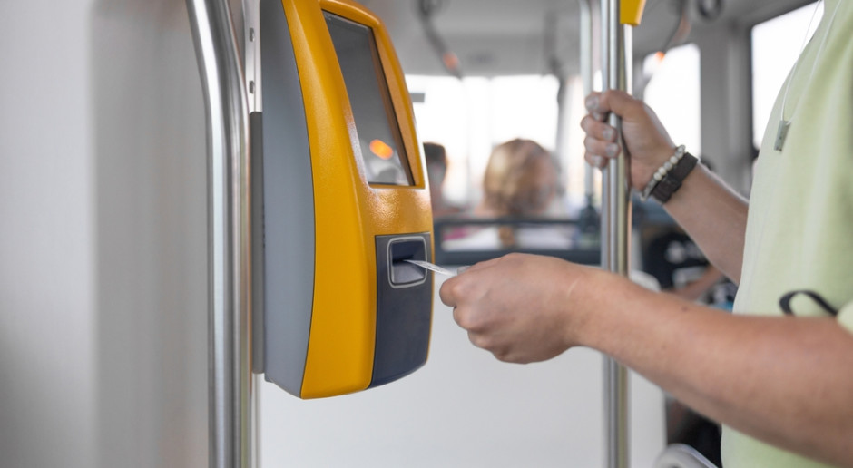 Tańsze bilety na autobus dzięki decyzji rządu. Jest stanowisko ministerstwa