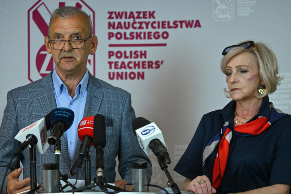 Wzrost płac o 130-160 zł w 2027 roku. ZNP nie wyrazi na to zgody