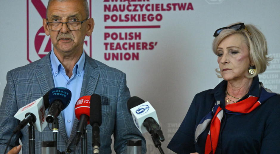 Wzrost płac o 130-160 zł w 2027 roku. ZNP nie wyrazi na to zgody
